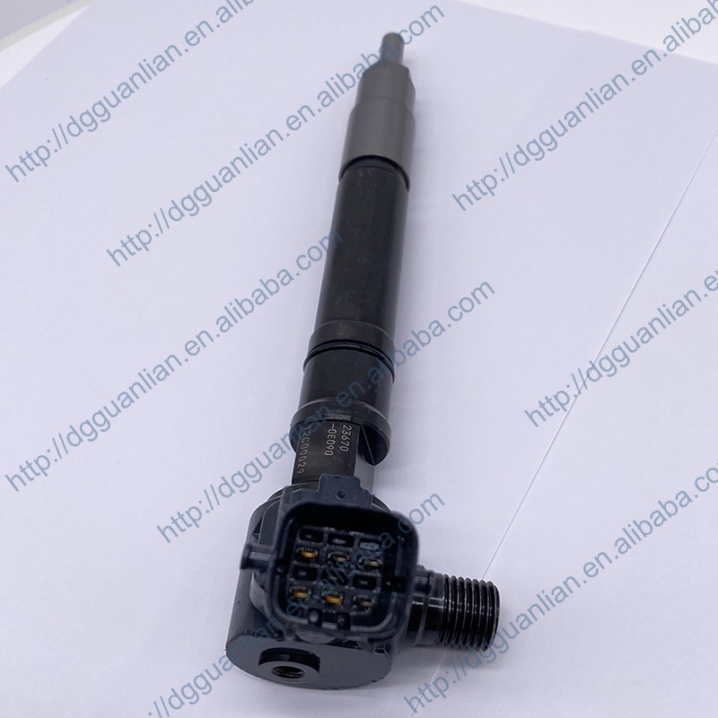 Diesel Engine Common Rail Fuel Injector 23670-0E090 23670 0E090 ...
