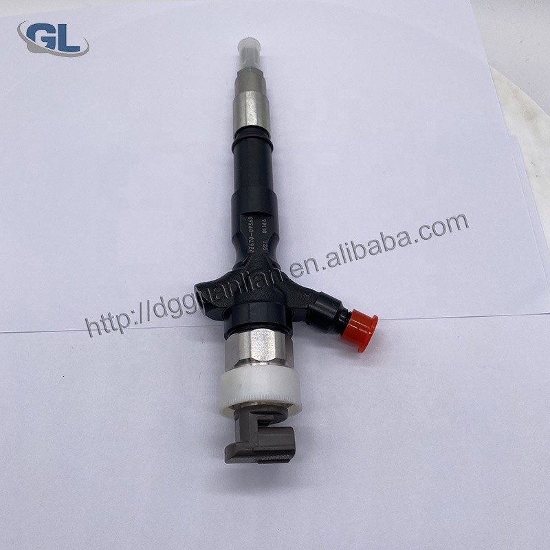 Denso Common Rail Fuel Injector 23670-09360 For Toyota Hilux 2KD Engine